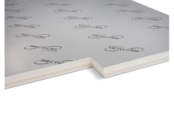 Poliuretano PIR izoliacinė plokštė Eurothane Silver E FR plokštiems stogams, Recticel